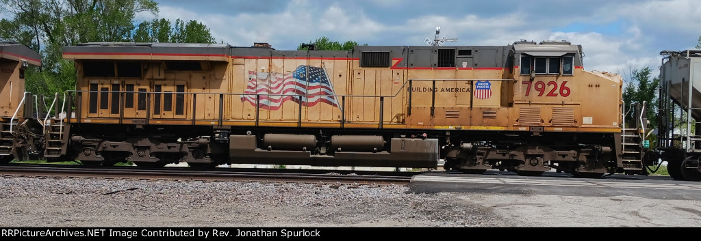 UP 7926, engineer's full side view